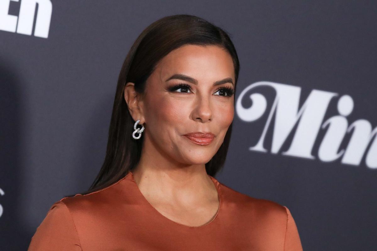 RAYA AL LADO: La raya al lado asalta las alfombras rojas: cómo se lleva ...