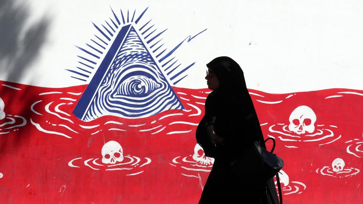 No corramos un tupido velo, por Patrycia Centeno