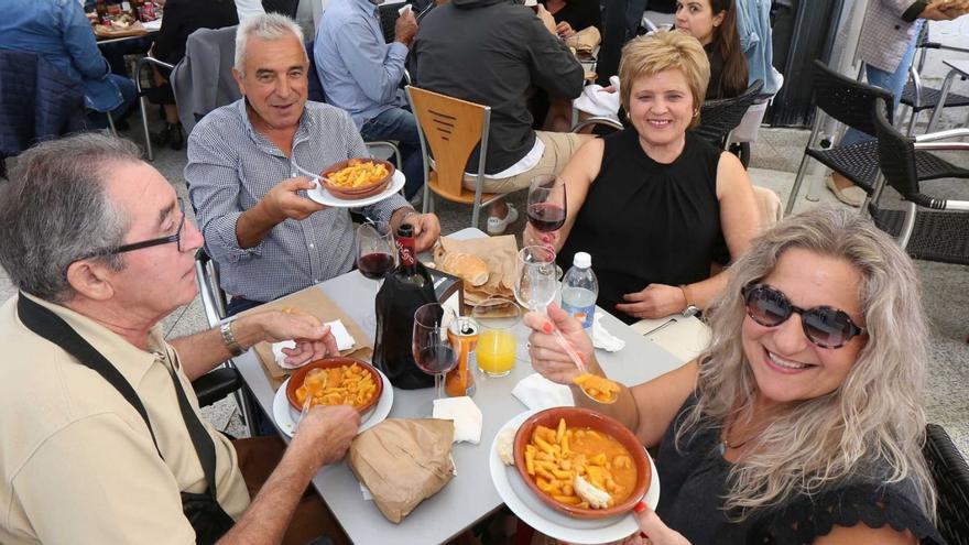 Porriño revive su tradición de los callos del “recristo”