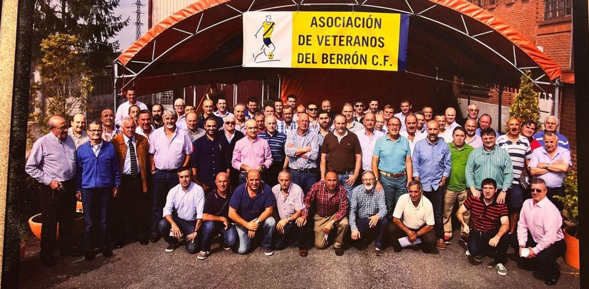 El Berrón CF, historia en imágenes del corazón deportivo del pueblo