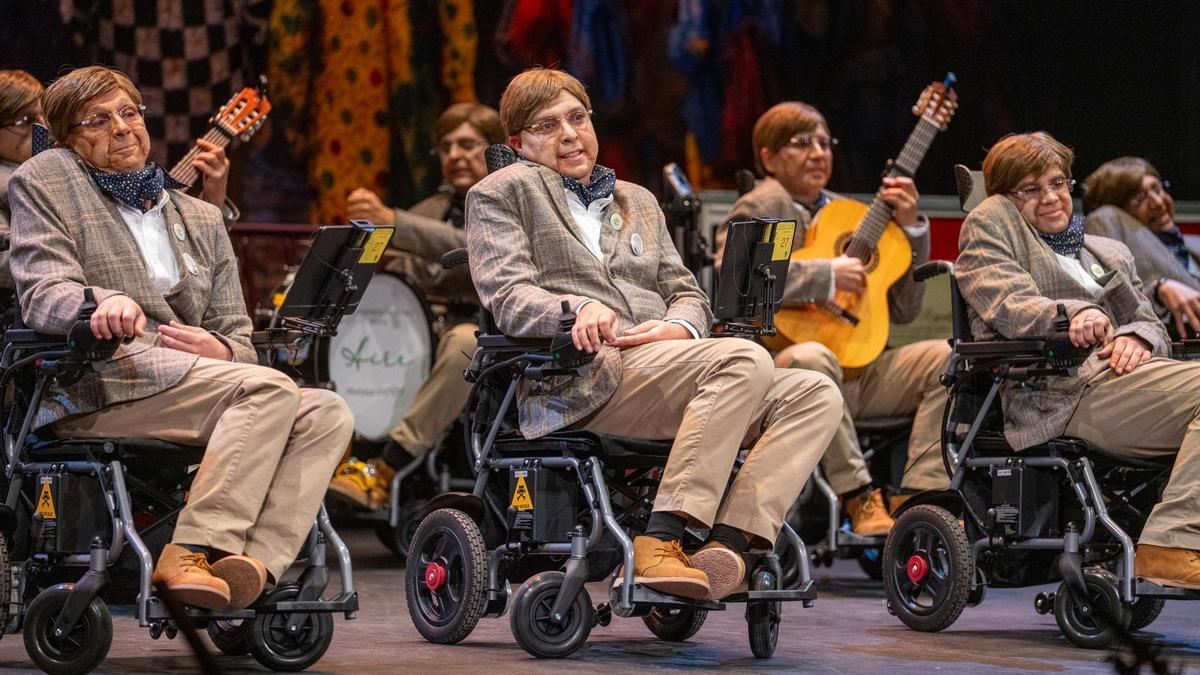 Cuartos de final COAC 2026: ¿A qué hora cantan la chirigota de Manolín ...