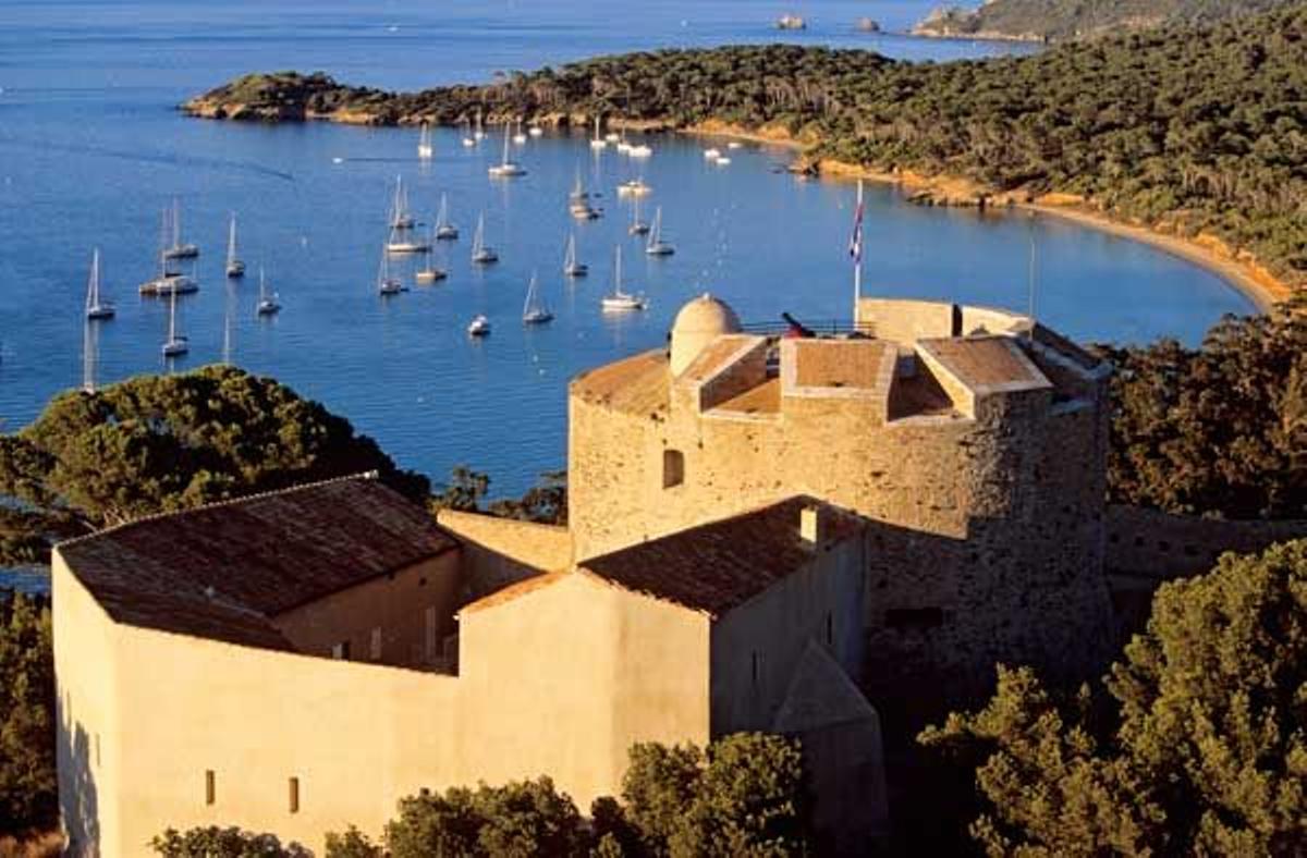 Cultura y naturaleza en la isla de Porquerolles - Viajar