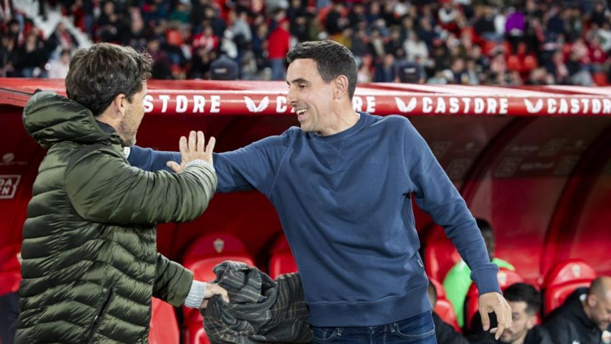 JON LÓPEZ ENTRENADOR ELCHE | ¿Quién es Jon López, el técnico del Elche que suplirá a Sarabia en ...