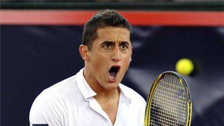 Almagro se planta en tercera ronda tras una sólida victoria ante Bogomolov