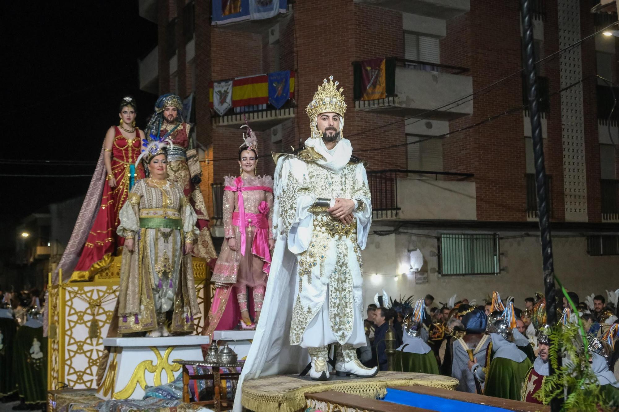 Así ha sido el desfile general de comparsas de las fiestas de Monforte ...