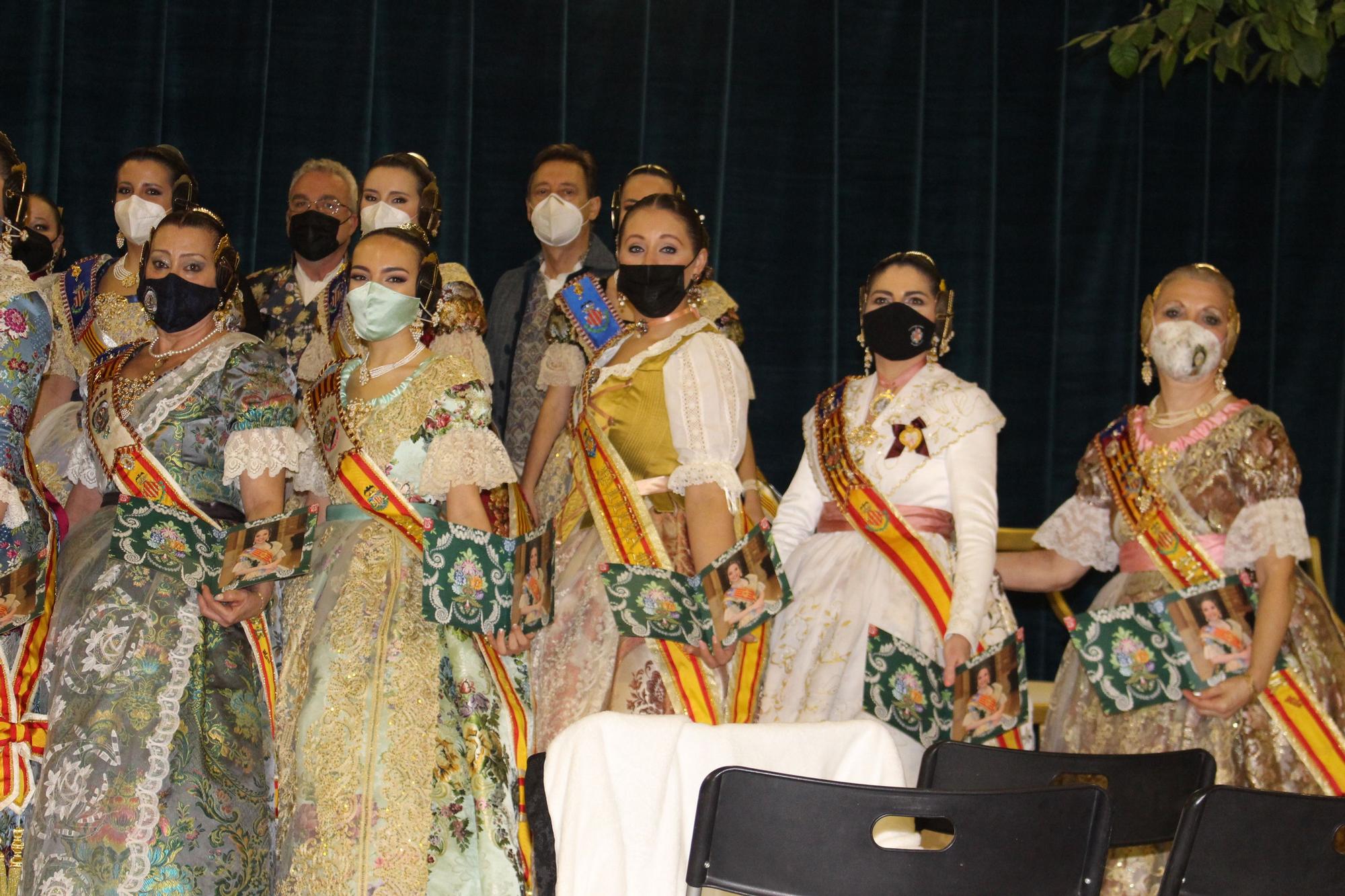 Quatre Carreres reconoce a sus falleros "brillants" y a sus falleras ...