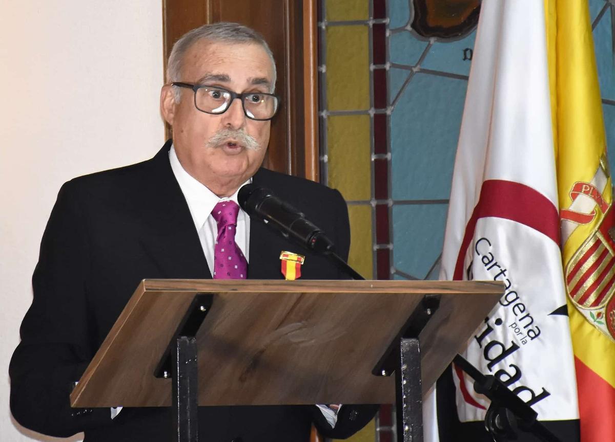 Muere Ángel Pérez Martos | Fallece el reputado ‘maestro’ en protocolo y ...