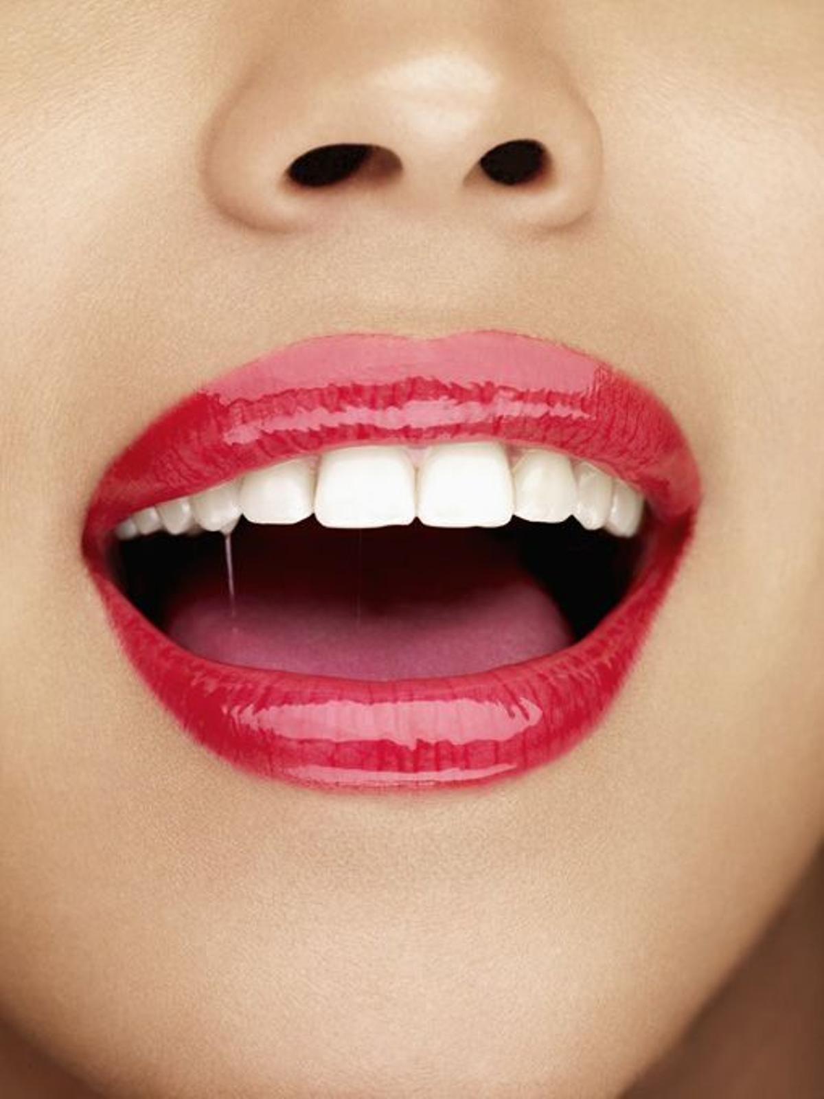 La sonrisa, el espejo del alma - Woman