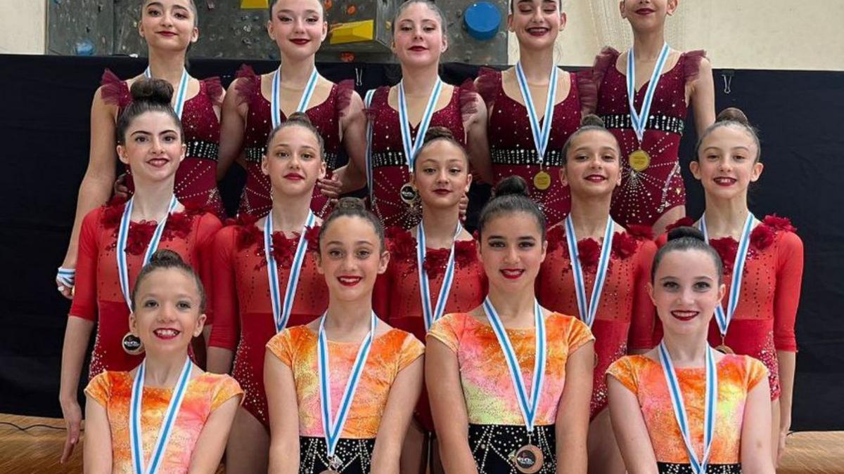 Podio para os equipos de Viravolta en Ourense e Pontedeume