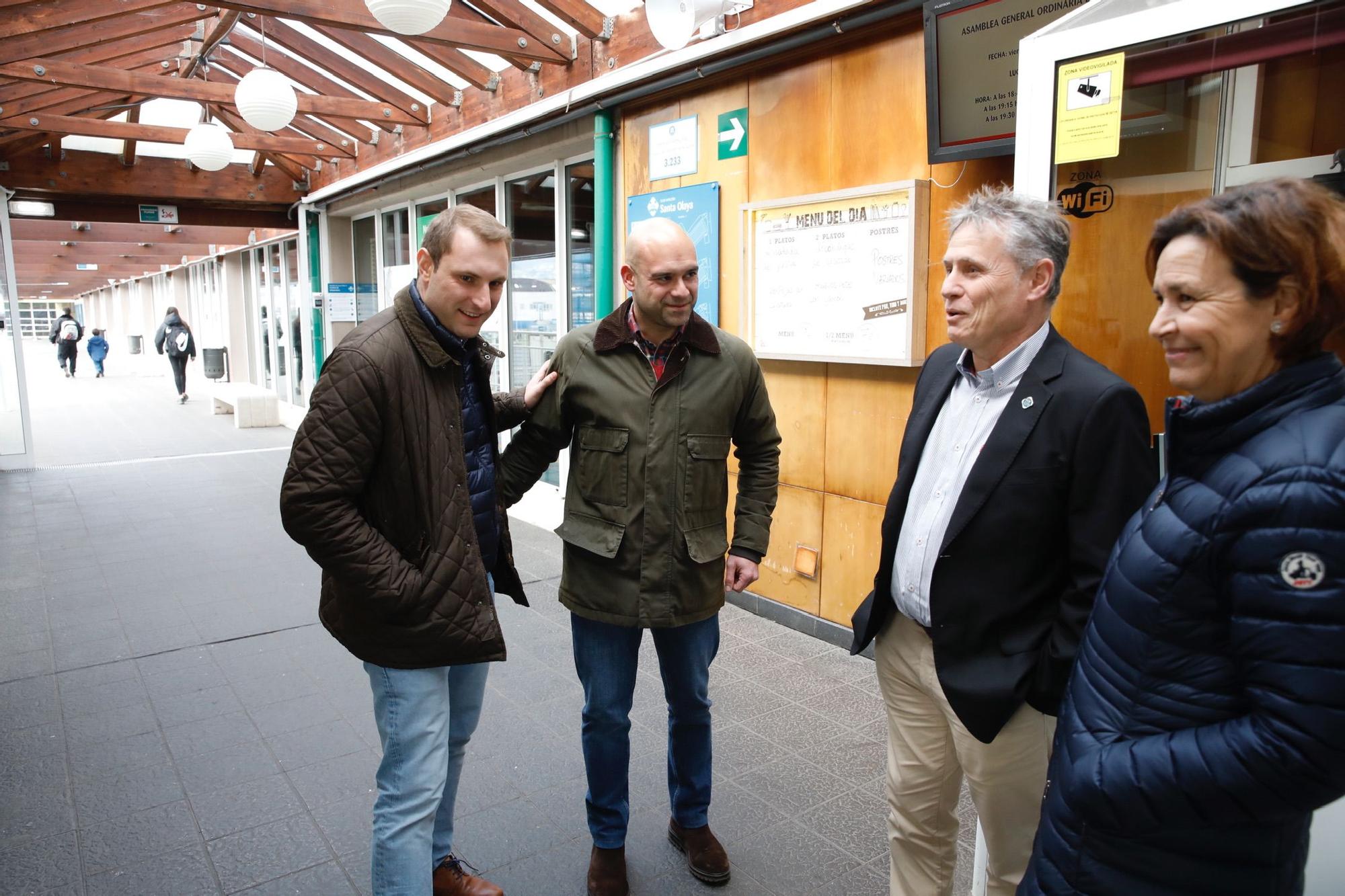 En imágenes: Carmen Moriyón visita el Club de Natación Santa Olaya