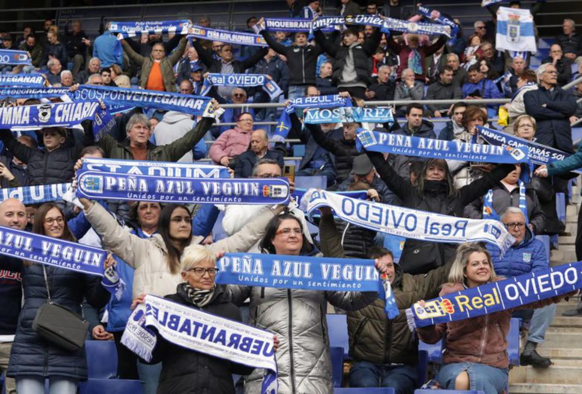 El ánimo no decae: la afición azul abandona el Tartiere indignada con ...