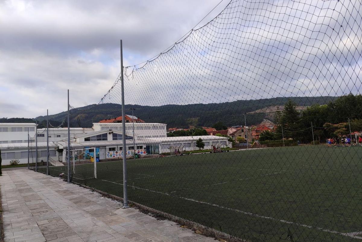 INFRAESTRUCTURAS DEPORTIVAS EN MOAÑA: Moaña adjudica con un mes de ...