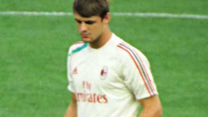 Prosenik desea jugar cedido en el Hércules