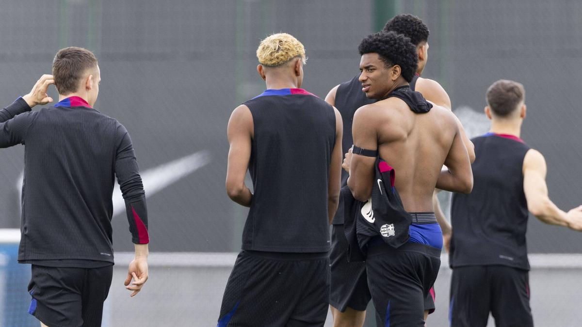 Balde y Casadó reciben al alta para volver en el Barça-Madrid