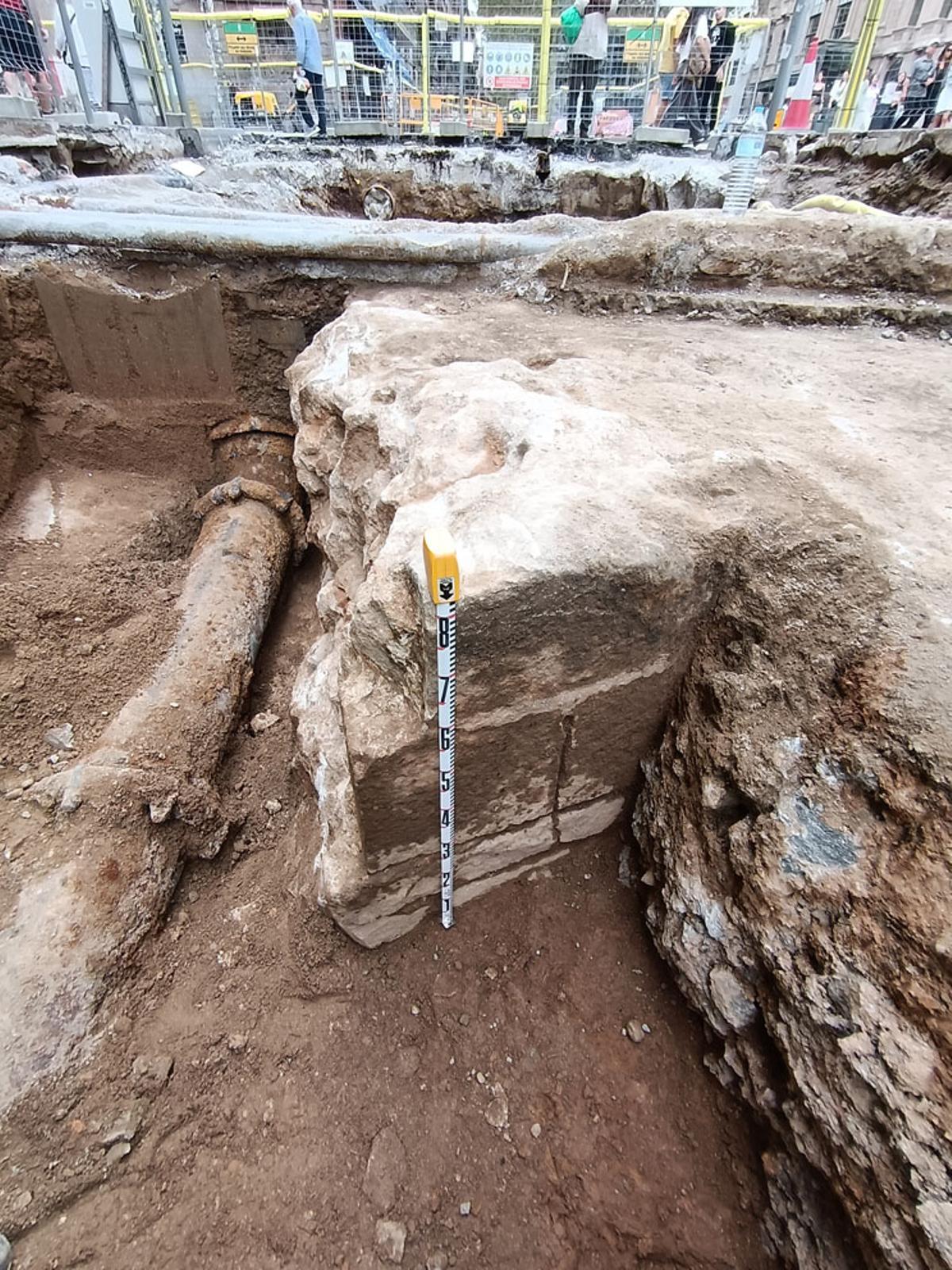 Así son los restos arqueológicos localizados en las obras de ...