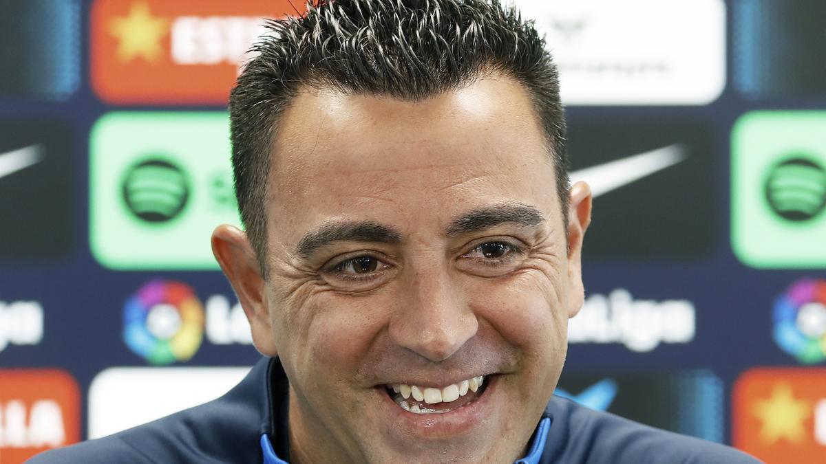 Xavi: "El sol me molesta por muchos memes que me hagan, no voy a parar"