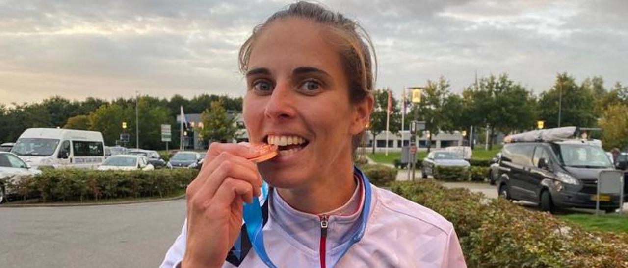 Piragüismo | Eva Barrios, tercera del mundo en maratón corto