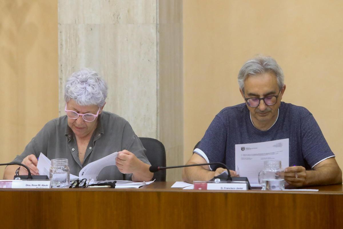 El BNG pide la vuelta del premio de poesía Fermín Bouza-Brey