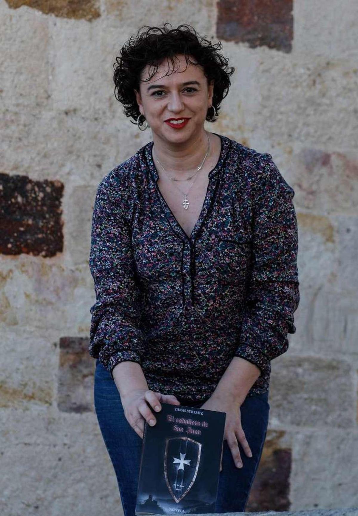 Almudena Fuentes | Traductora: ""El caballero de San Juan" gustará en ...