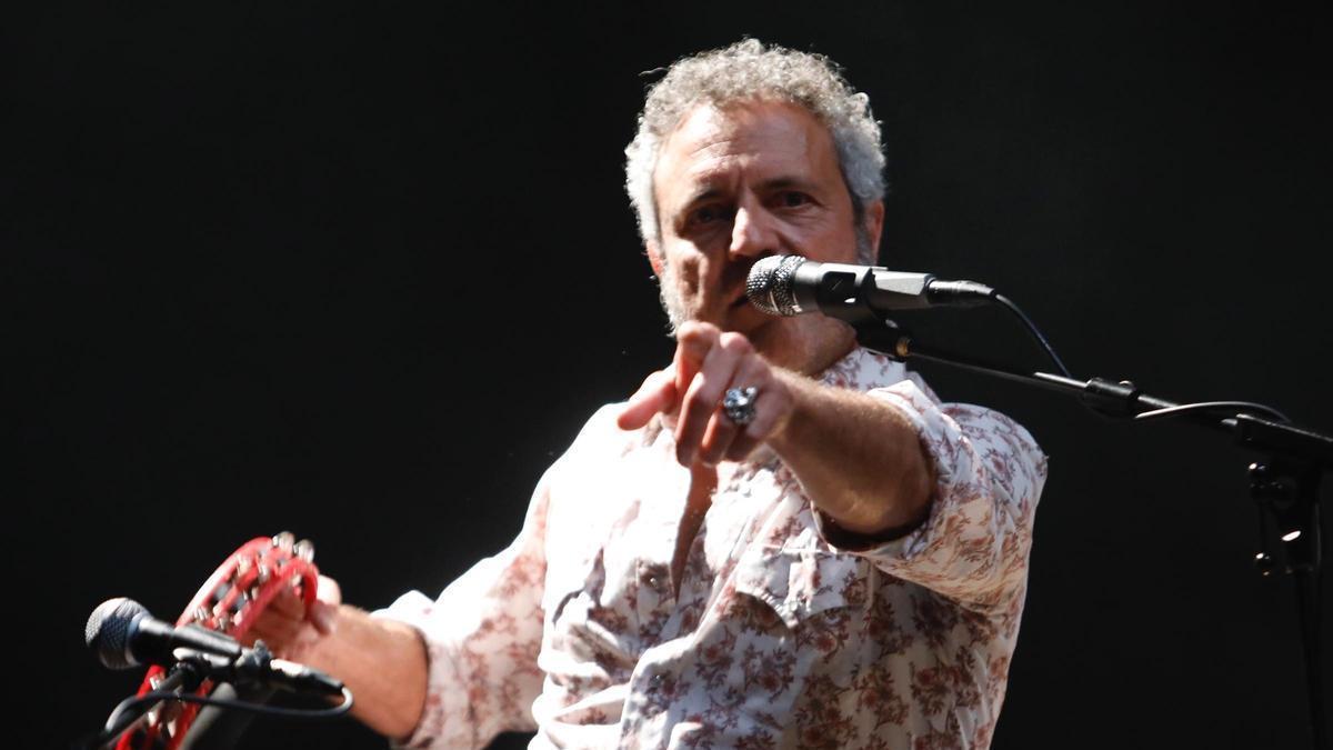 Carlos Tarque, cantante: "M-Clan es un grupo clásico, no va por modas ...