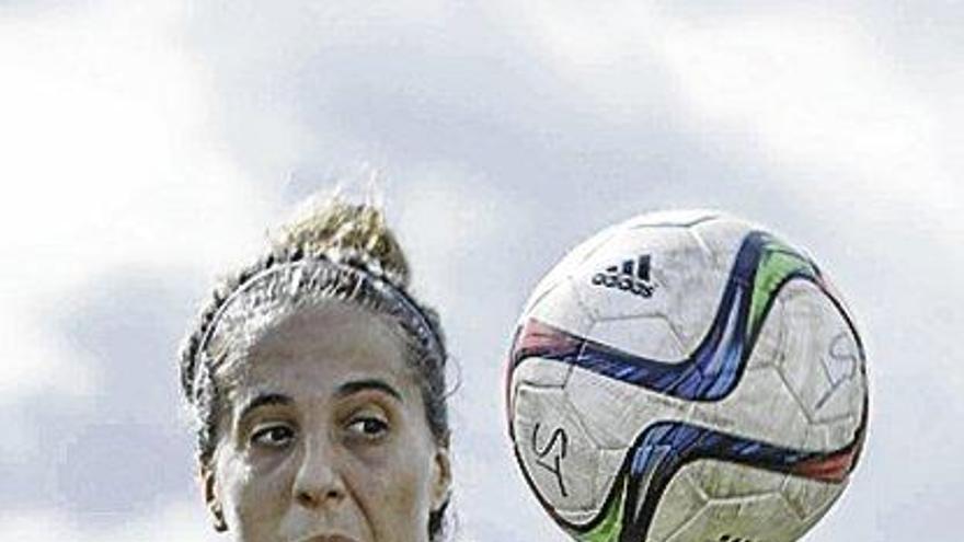 Emilio Pinto va a la cárcel y tres jugadoras del Santa Teresa son ...