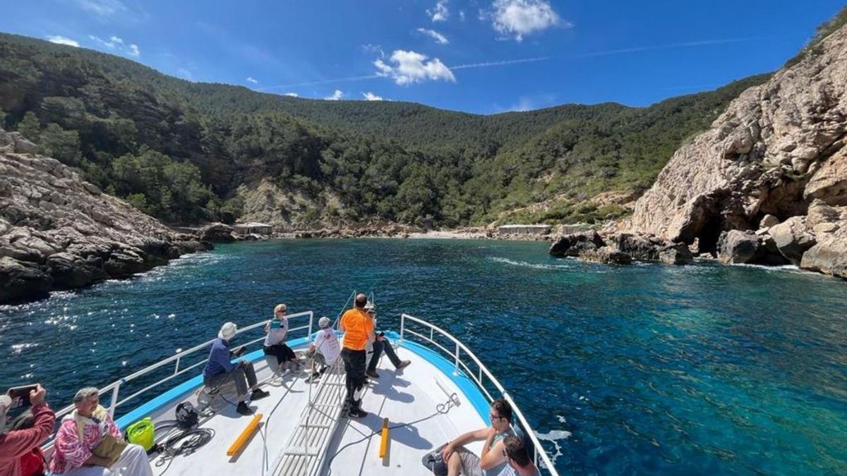 Descubriendo la isla nombre a nombre... y por mar - Diario de Ibiza
