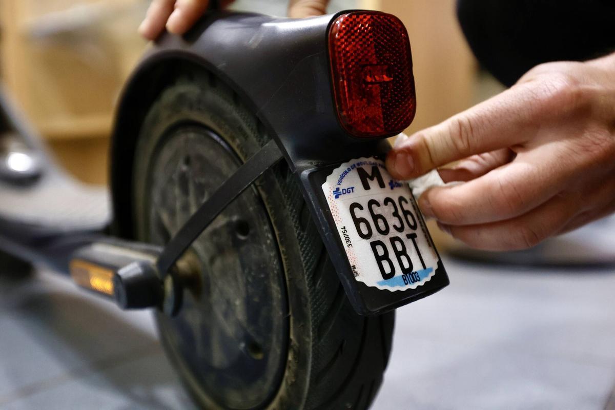 Córdoba vive un 'boom' de las matrículas para patinetes eléctricos, con ...