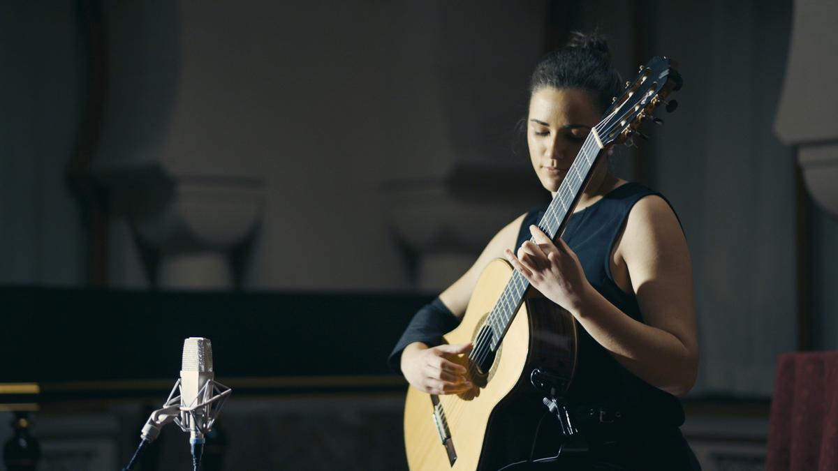 La guitarrista bullense María Bastida abre mañana el festival Allegro ...
