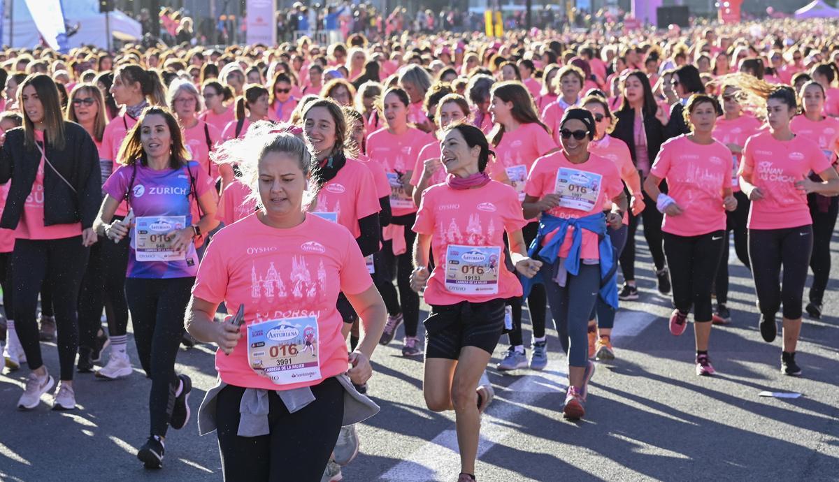 La Cursa de la dona, búscate en las fotos | FOTOS