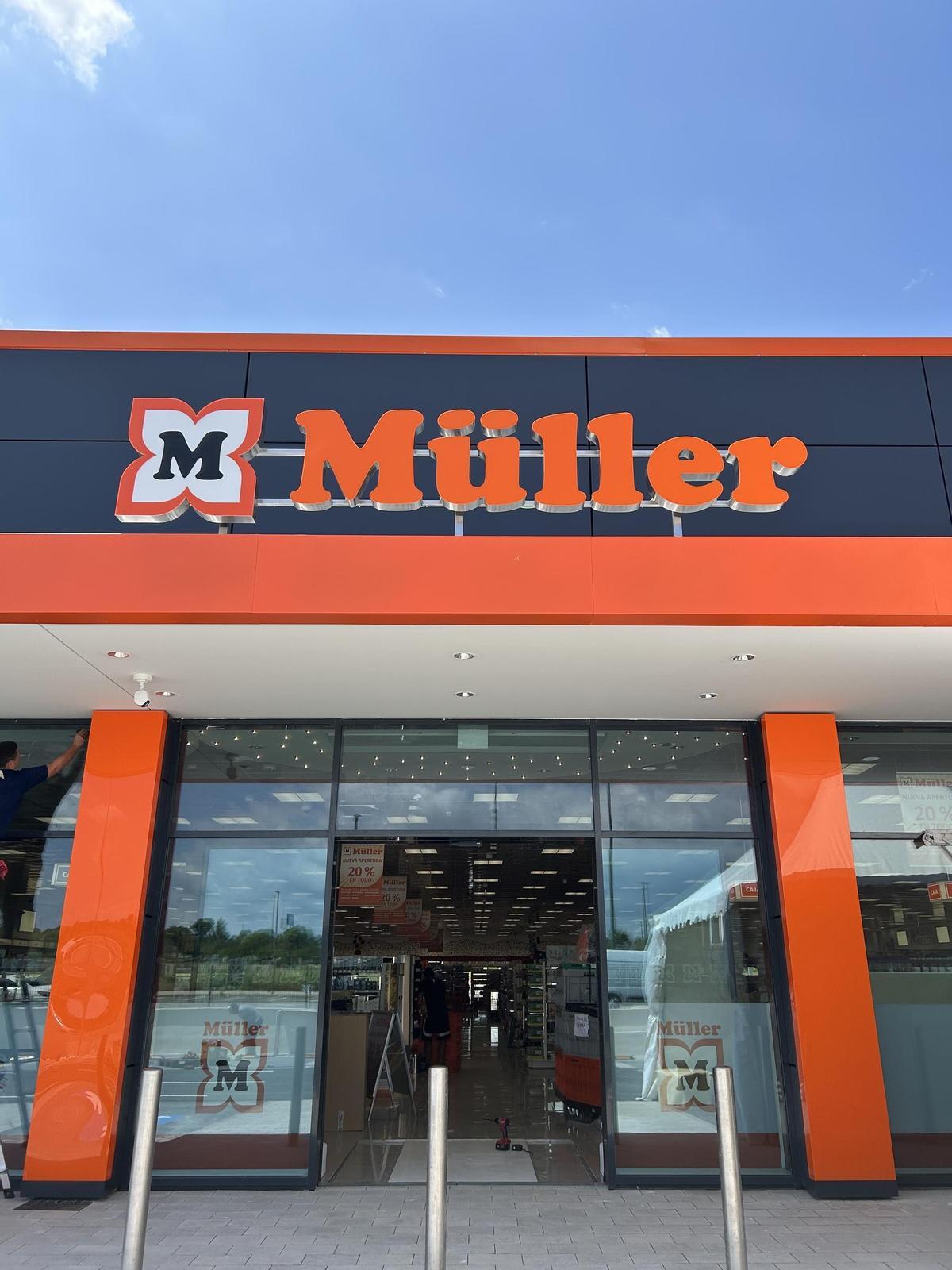 Una magnífica noticia para La Pobla de Vallbona: abre la segunda tienda ...