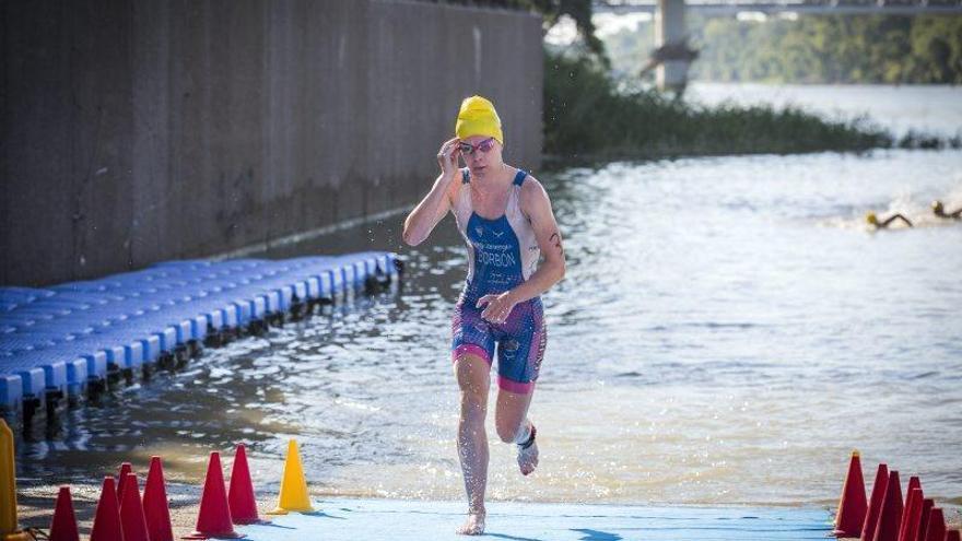 Fernando Zorrilla y Marta Borbón ganan el III Triatlón de Zaragoza el ...