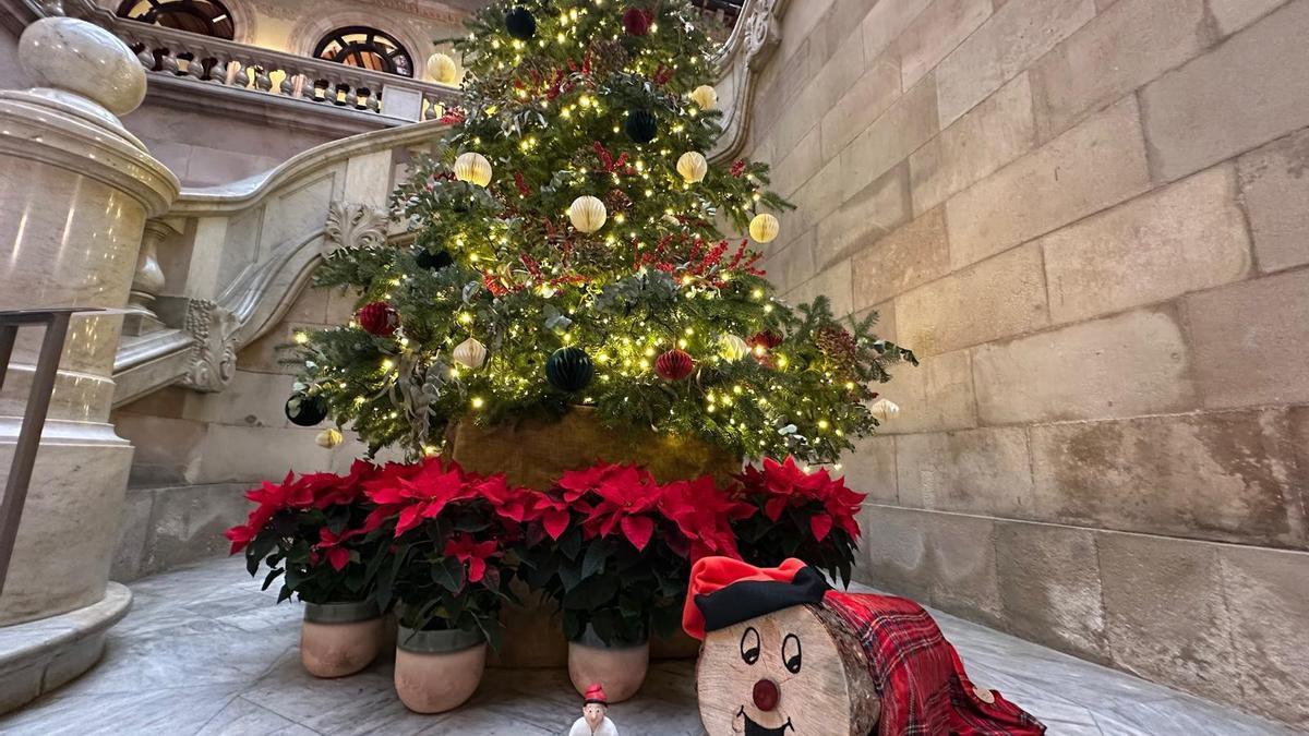 "Deseo a todos los lectores una feliz Navidad y un nuevo año lleno de ...