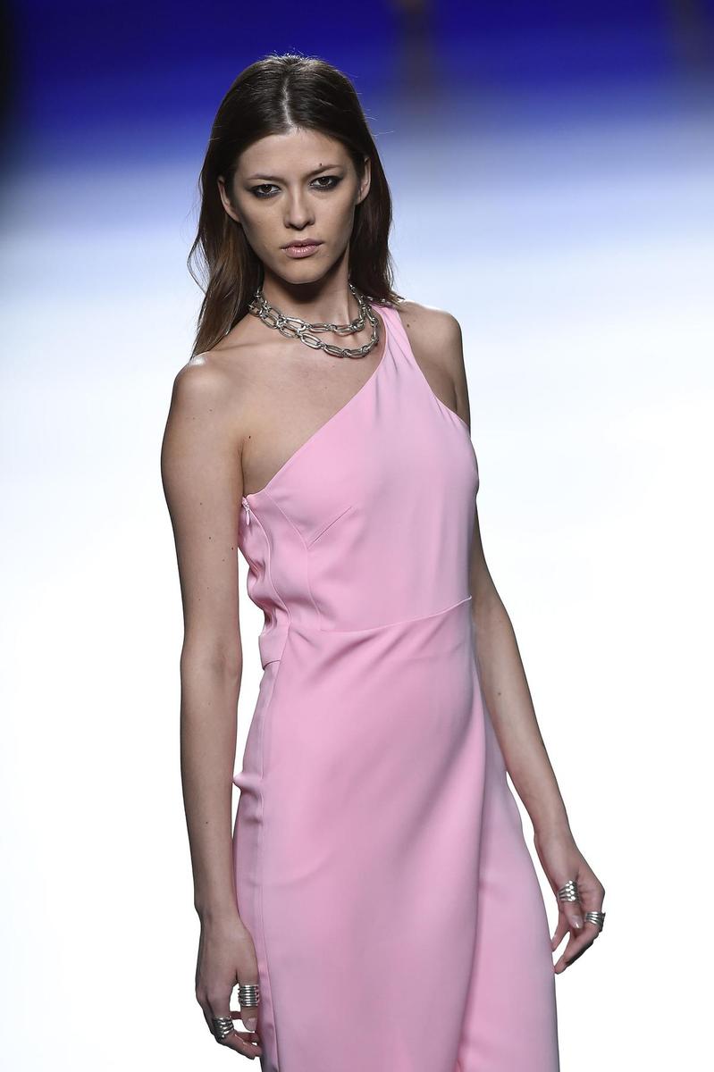 El desfile de Roberto Toretta Primavera/Verano 2016 - Woman