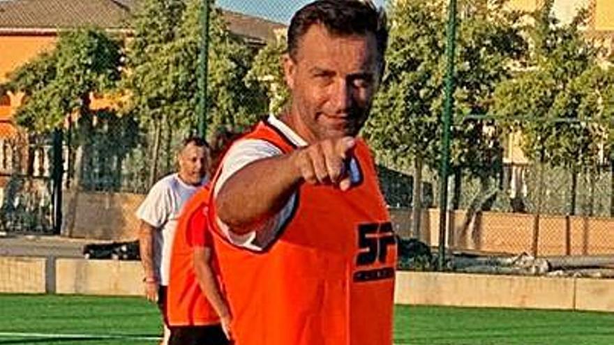 El exazul Paco Sanz, ingresado en Madrid