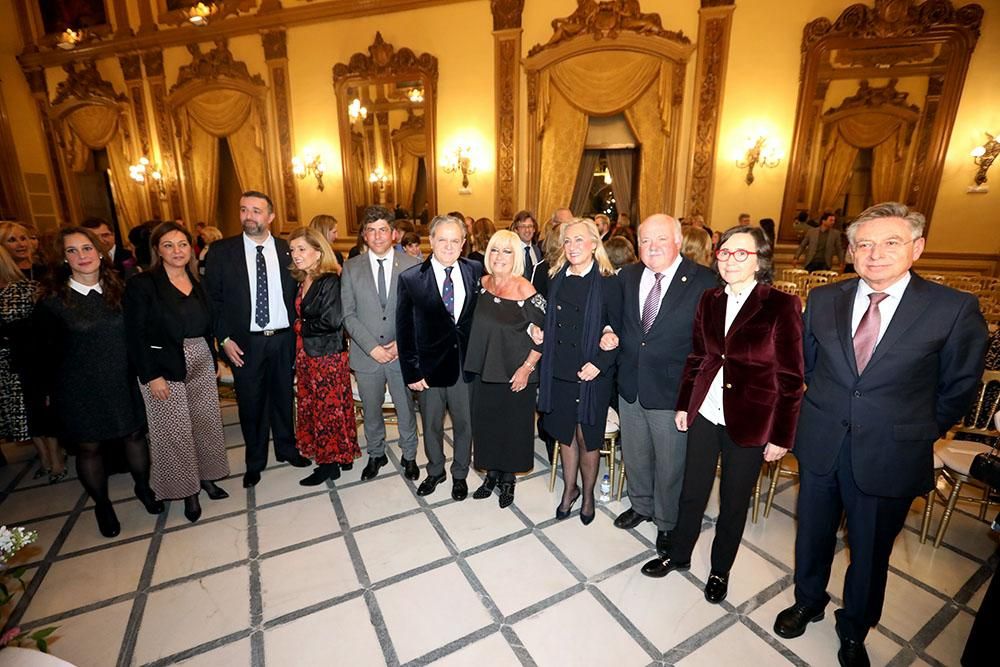 Córdoba homenajea a María Luisa Cobos - Diario Córdoba