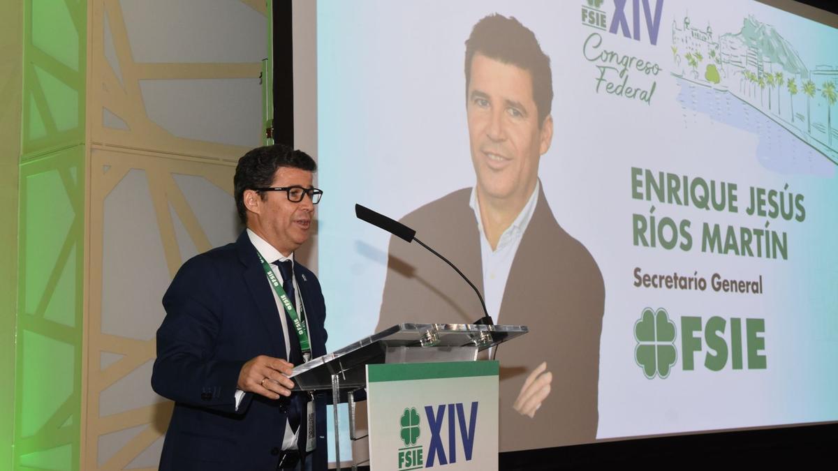 CONCERTADA SINDICATO ALICANTE | Enrique Ríos, elegido en Alicante nuevo ...