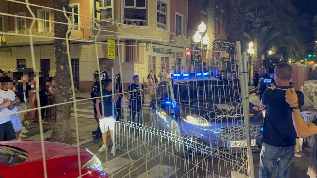 Detenido por provocar el pánico en el Racó Jove Carrer Sant Vicent con ...