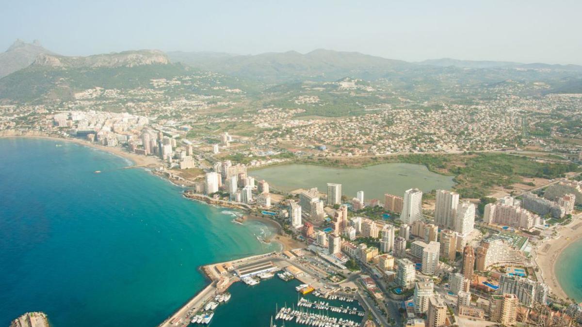 Calp, una postal de arquitectura emblemática - Información