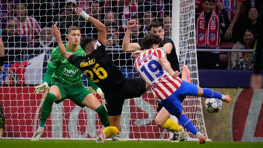 Petón: "Mi impresión es que Julián Álvarez está traspasado al PSG"