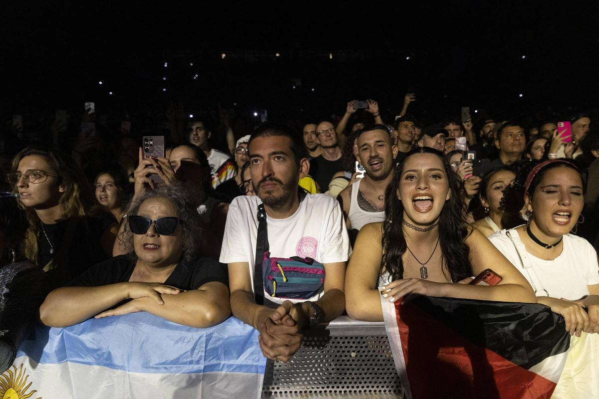 FOTOS | Residente, letras como mazazos y un show arrollador en el arranque de gira en el Palau ...