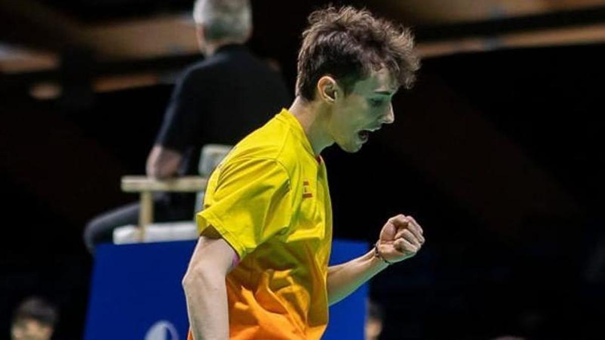 Asalto al título nacional de Jacobo Fernández - Faro de Vigo