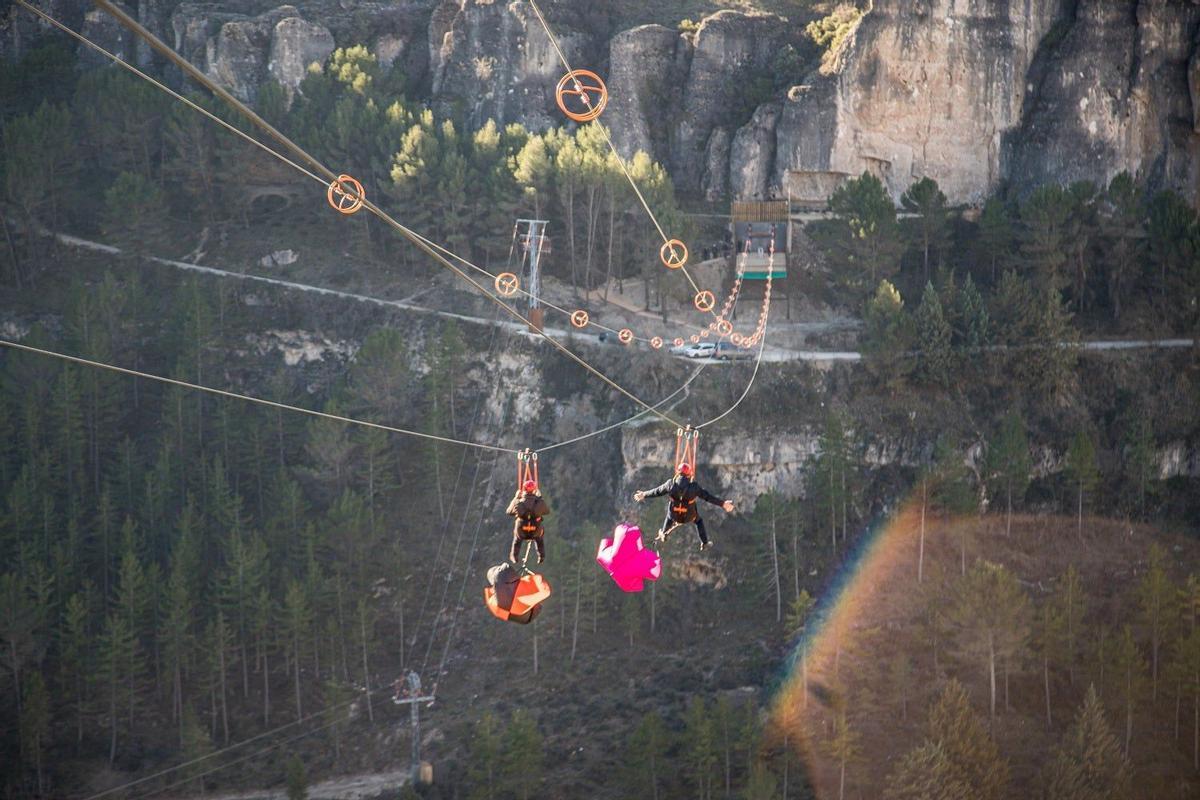 La tirolina urbana más larga de Europa está en... ¡Cuenca! - Viajar