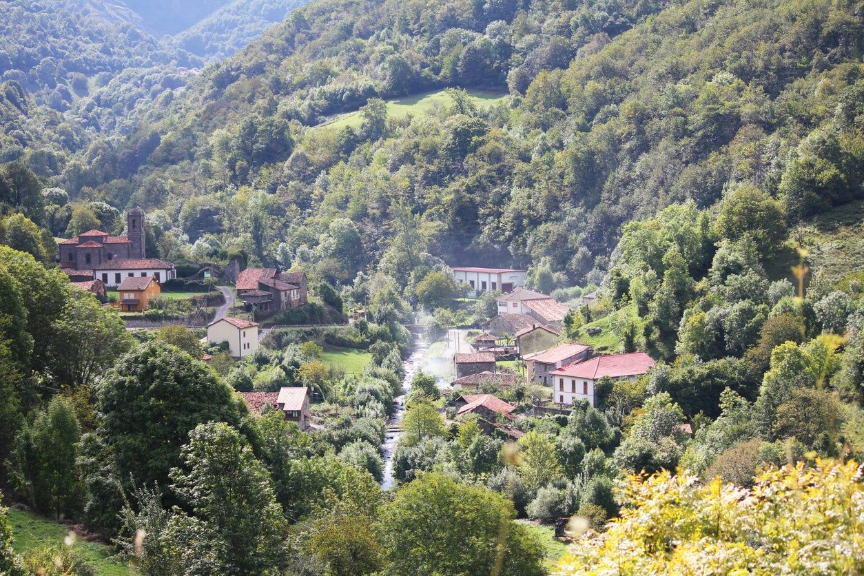 Paisajes donde reconciliarse con el mundo: así son los valles de León ...