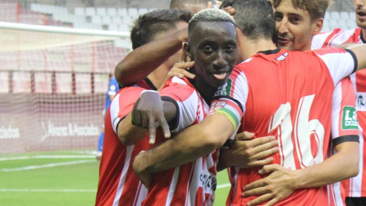 Thior denuncia haber sufrido insultos racistas de aficionados del Logroñés