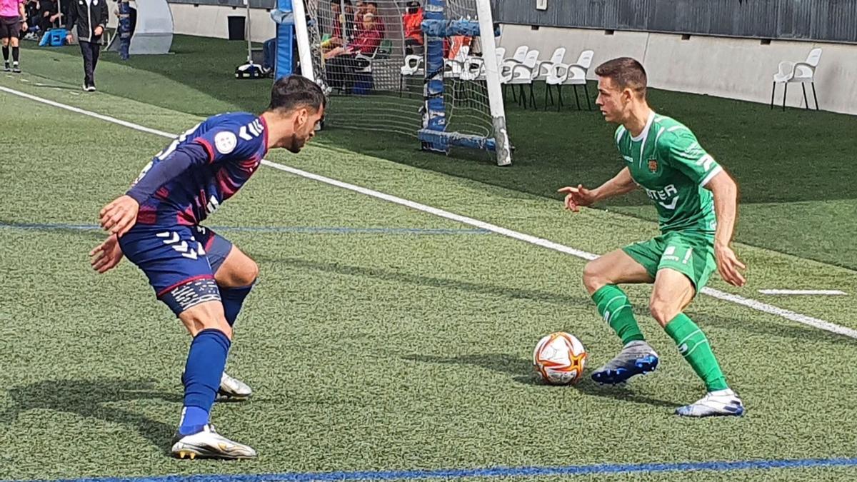 El Costa Brava cau davant un rival directe com el Cornellà (2-0)