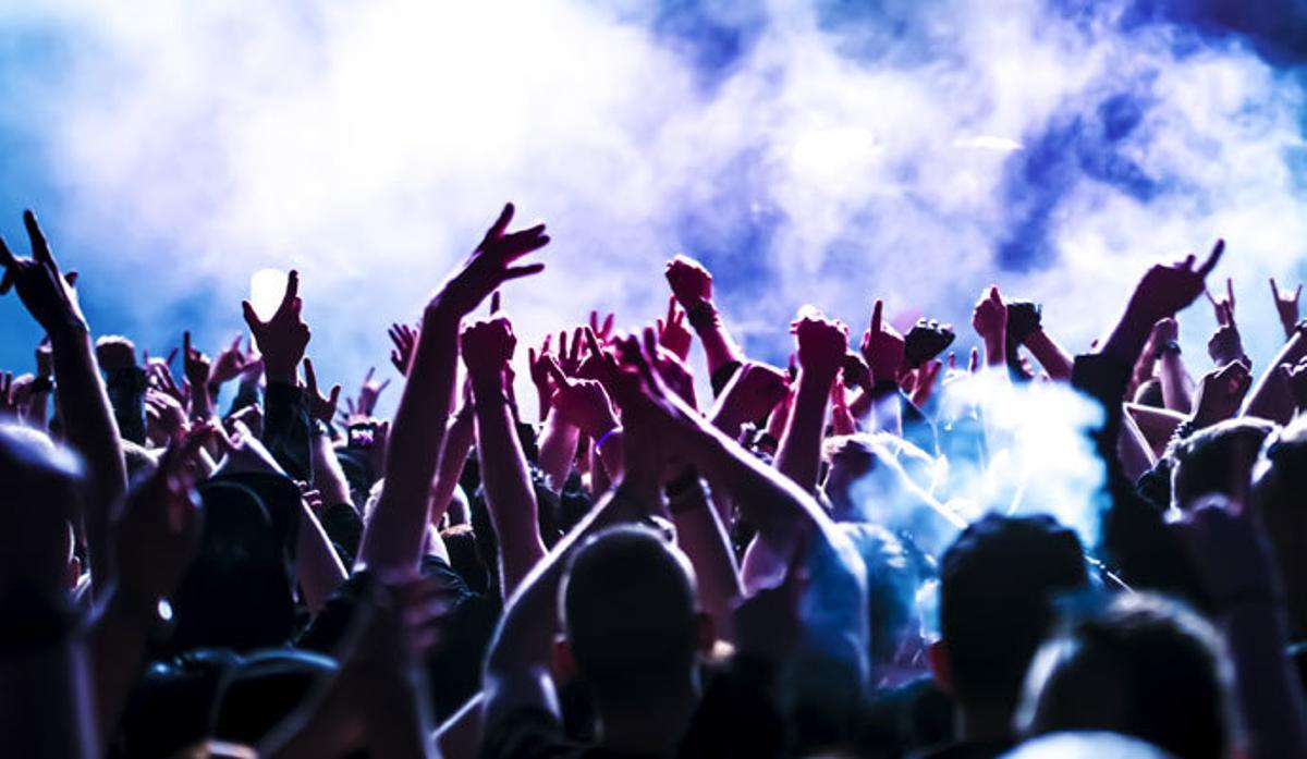 Una muestra repasa los 50 años de las discotecas