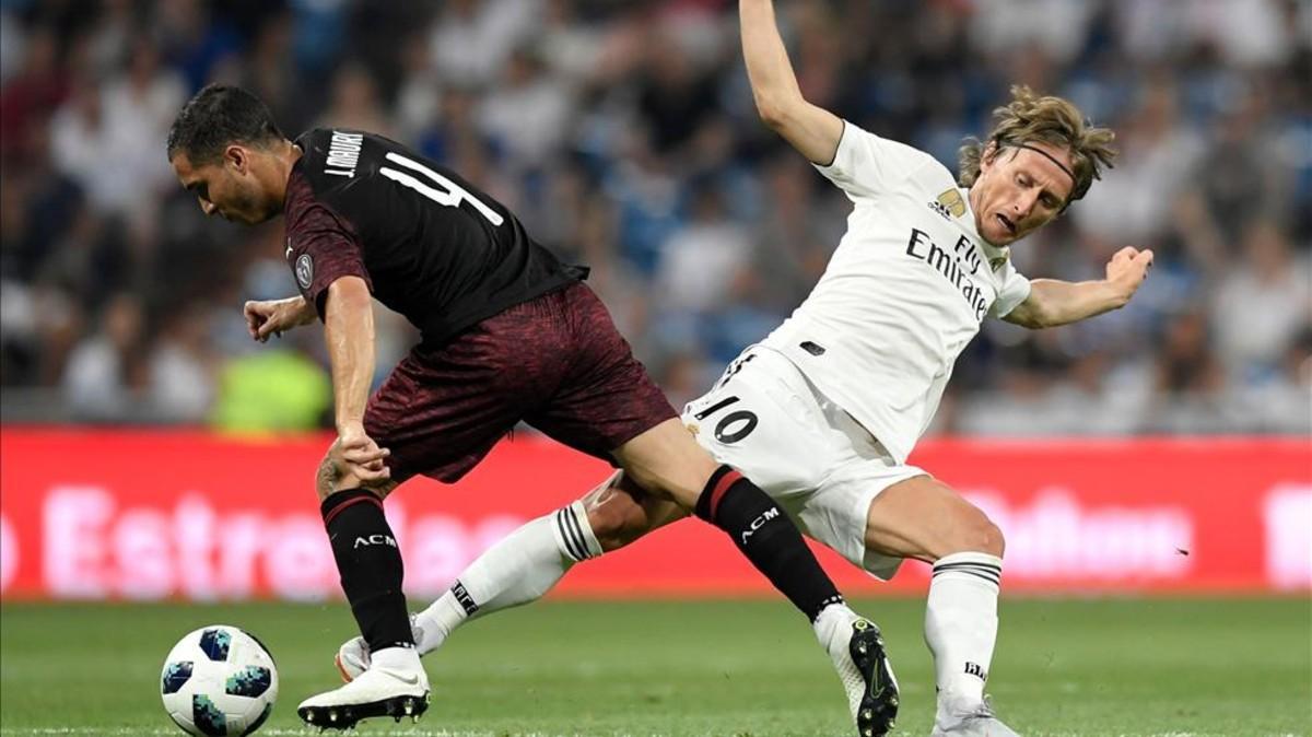 Luka Modric's agent threatens Real Madrid with Inter move
