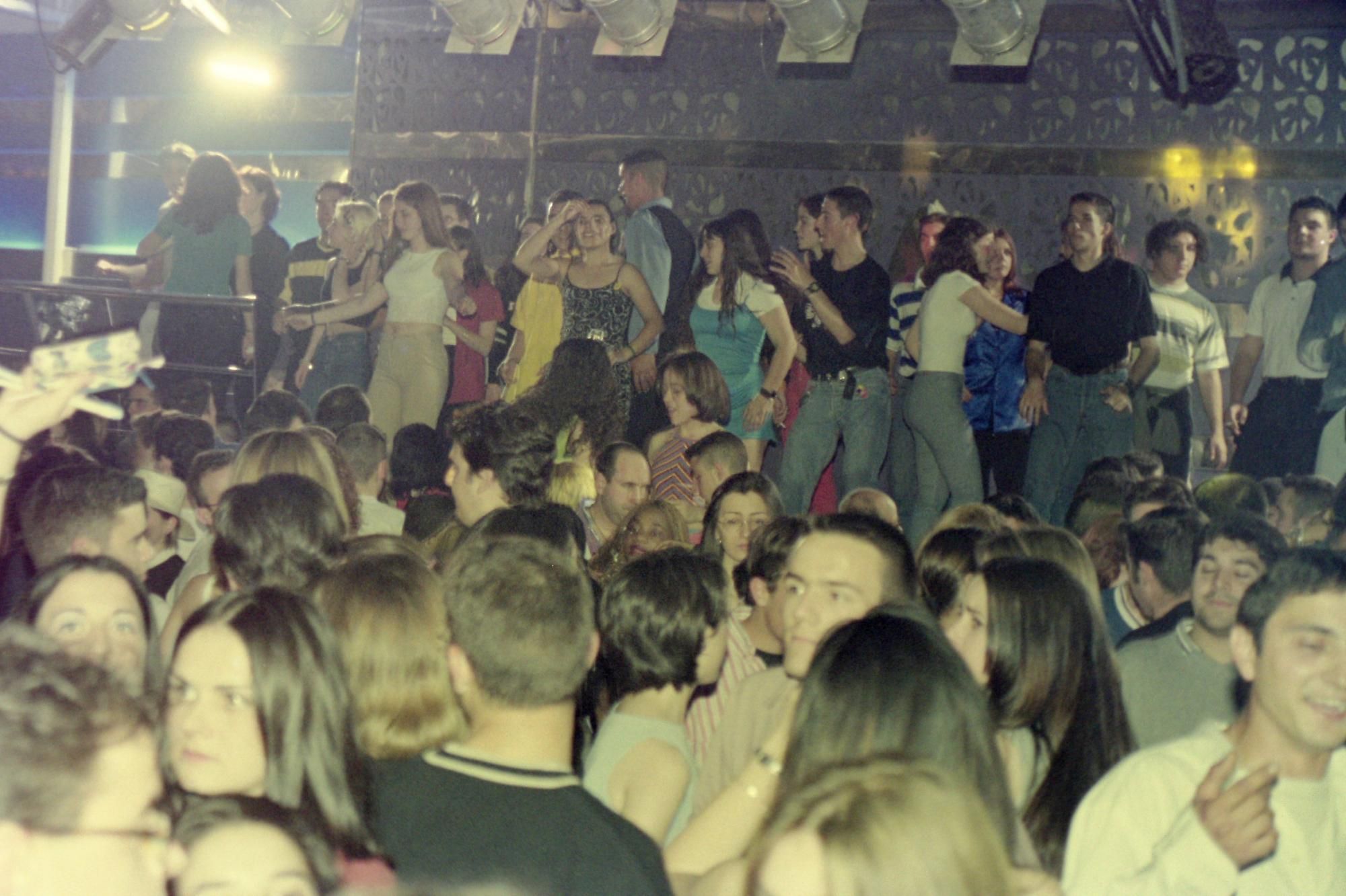 Discoteca Banana's Maxi Disco - El Periódico Mediterráneo