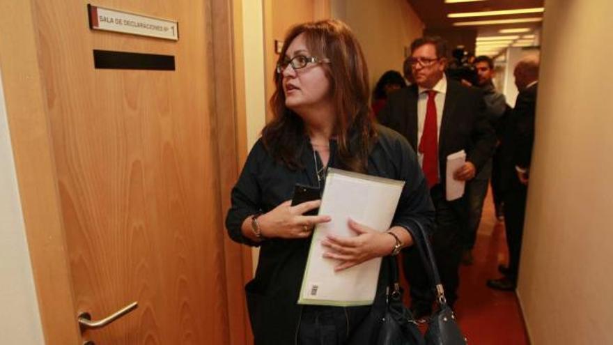 "Por mí acabaría la instrucción, pero hay mil recursos en mi mesa ...