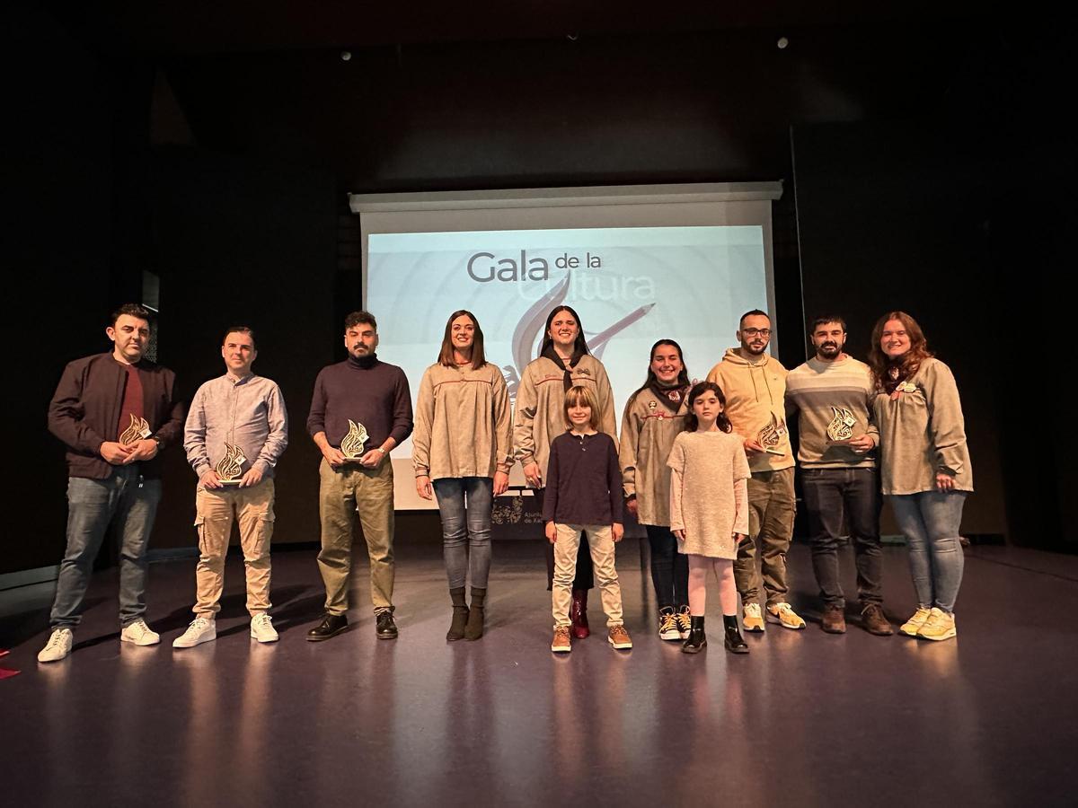 Falles Xàtiva | El cartel de las fallas 2025 de Xàtiva homenajea a los ...